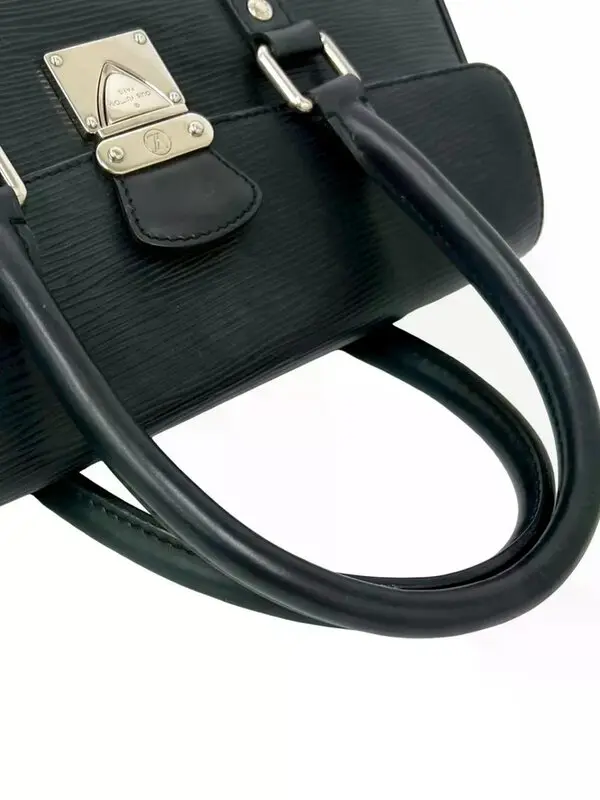 LOUIS VUITTON 2005 Epi Segur Pm Handbag