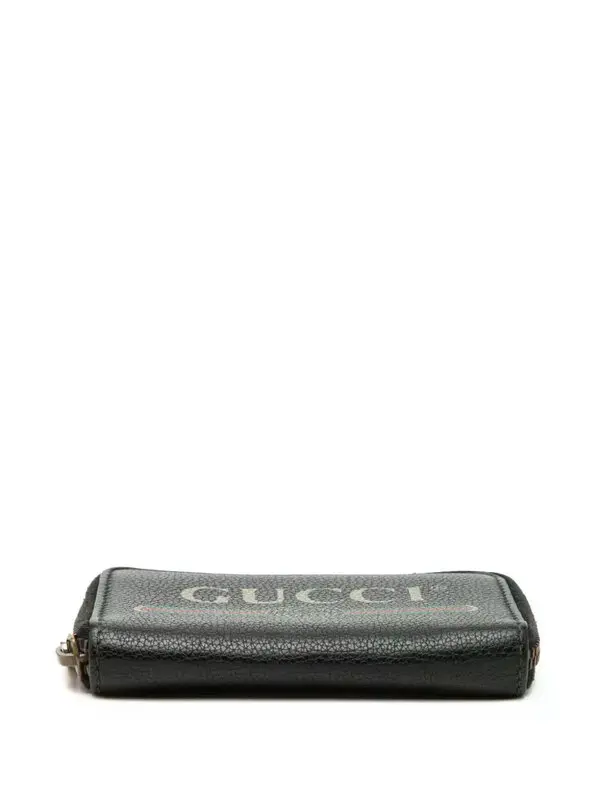 Gucci 2000-2015 Grained Calfskin Logo Zip Around Coin Pouch