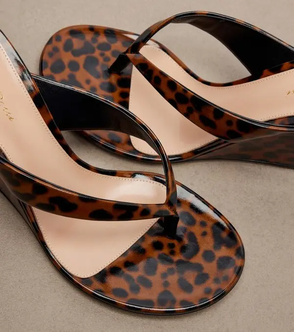GIANVITO ROSSI Leopard-print Leather Wedge Thong Sandals