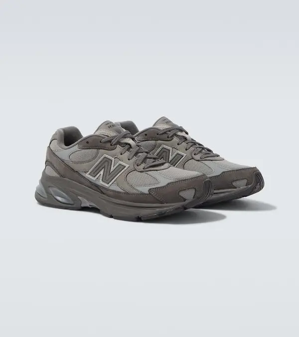 Comme Des Garçons Homme X New Balance 2010 Suede Trimmed Sneakers - Grey