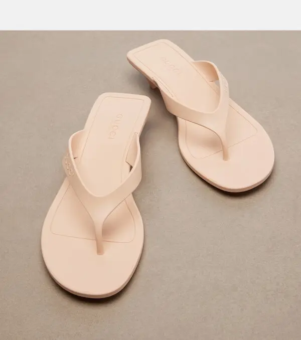Gucci Vittoria Thong Sandals - Pink