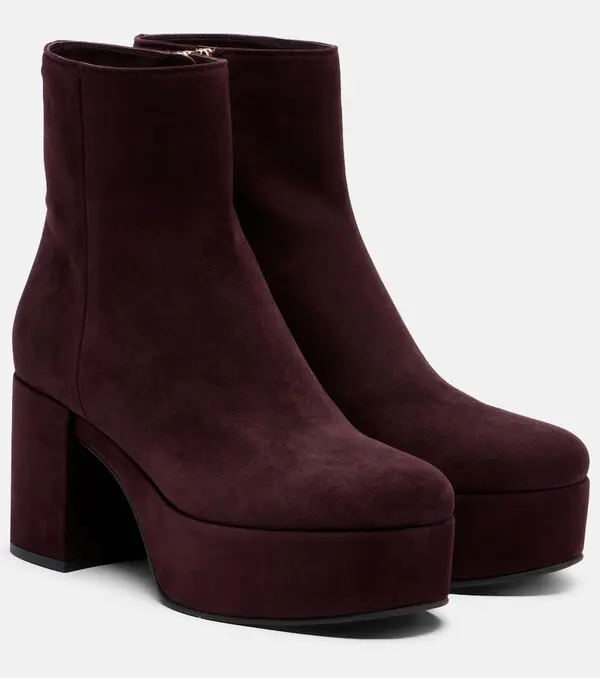 GIANVITO ROSSI Sally Suede Ankle Boots - Burgundy