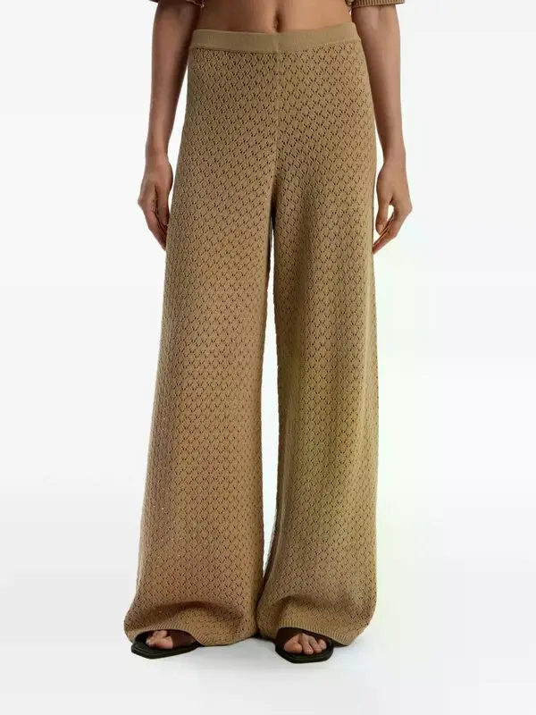 12 STOREEZ Elasticated-waist Knitted Trousers