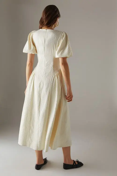 WAREHOUSE Seersucker Puff Sleeve Midi Dress - Cream
