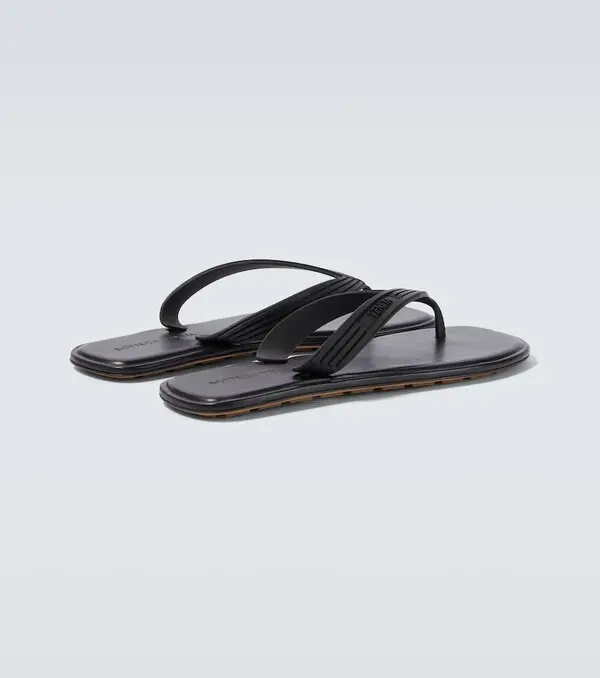 Bottega Veneta Sampieri Thong Sandals - Black