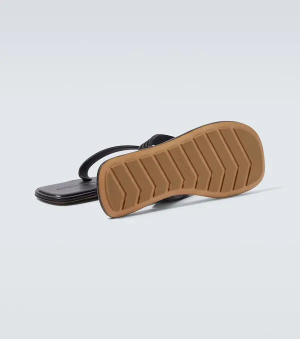 Bottega Veneta Sampieri Thong Sandals - Black