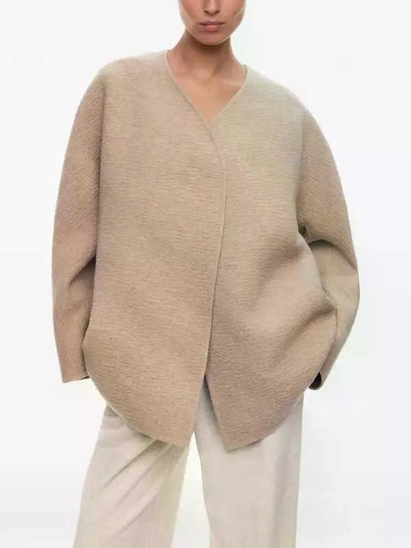 12 STOREEZ Ripple Cashmere Jacket