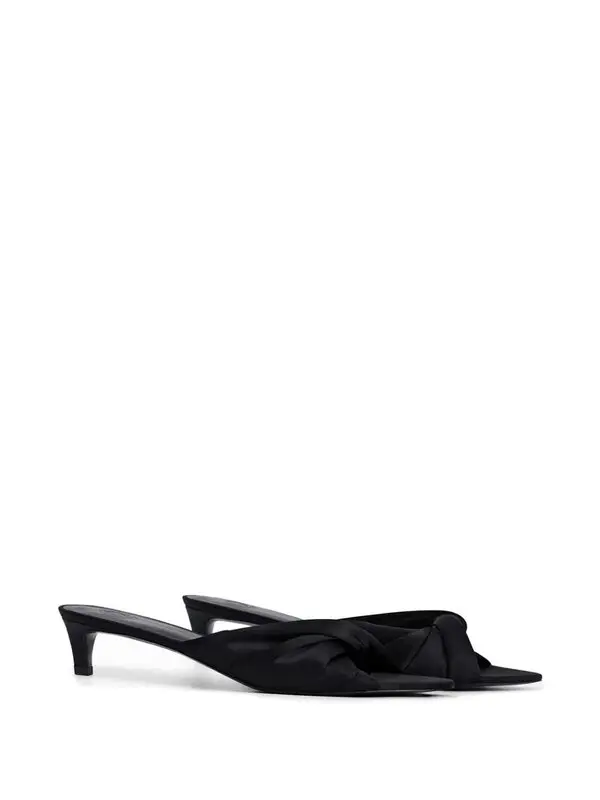 12 STOREEZ Silk Sandals