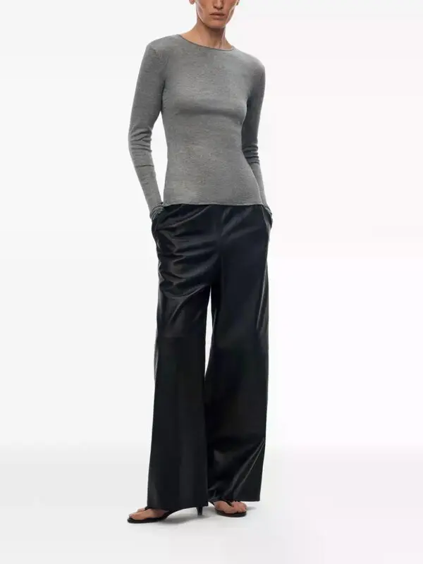 12 STOREEZ Nicole Long-sleeve T-shirt