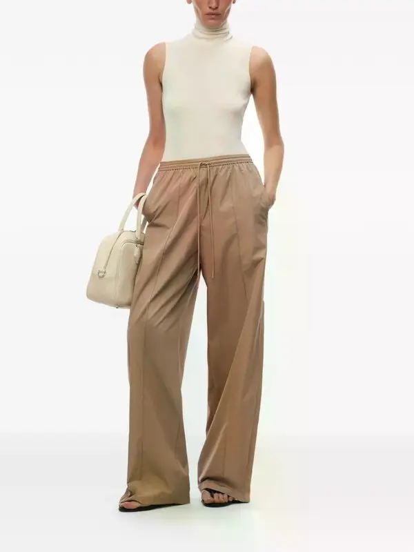 12 STOREEZ Nicole Sleeveless Roll-neck Top