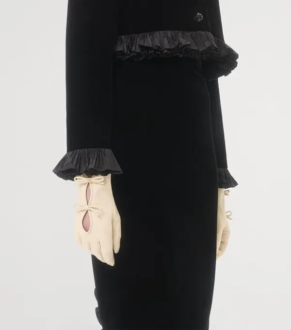 Valentino Garavani Leather Vlogo Signature Gloves