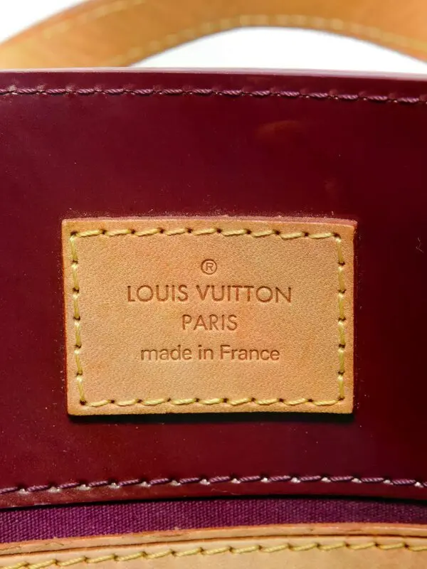 LOUIS VUITTON Vernis Lead Pm Handbag - Red