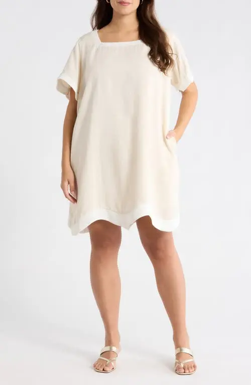 SUGARLIPS Gizelle Scallop Shift Minidress