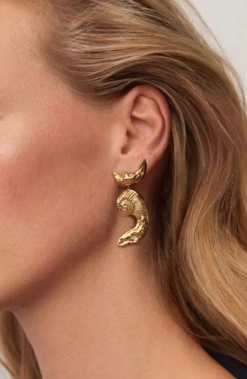 YOJ Vechi Small Drop Earrings