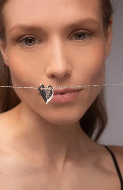 YOJ Heart Shaped Pendant Necklace