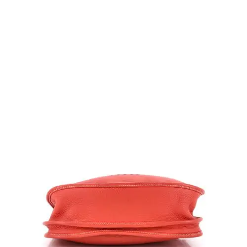 Hermès Evelyne Bag Gen Iii Clemence Pm - Red