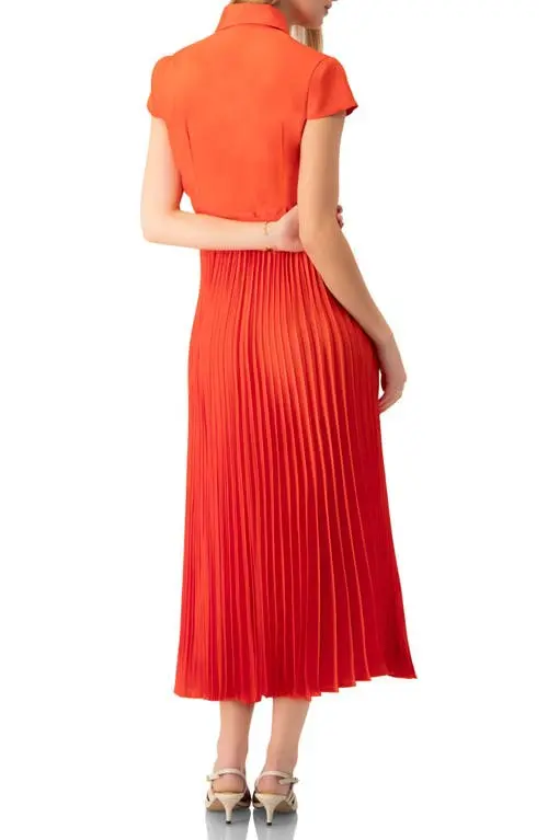 IVONNE Short Sleeve Pleated Maxi Dress
