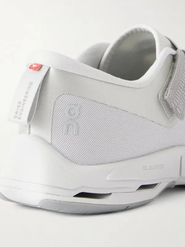 On Cloudnova Mesh Sneakers - Gray