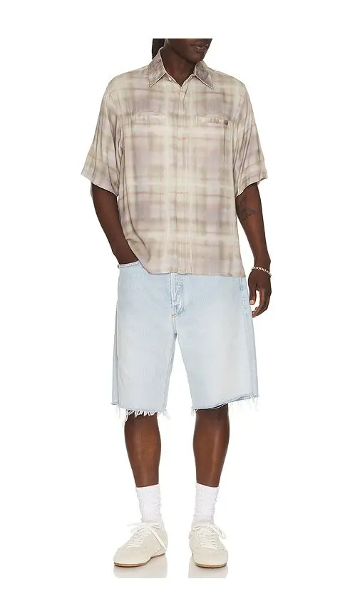 JUNGLES Airbrush Button Up Shirt In Brown