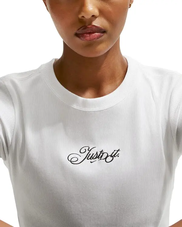 Nike Sportswear Ribbed Cropped Tee