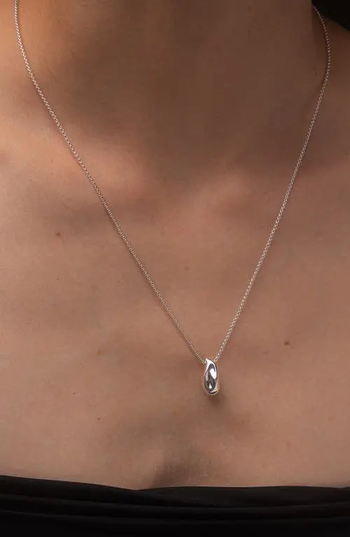 YOJ Perto Mini Pendant Necklace - Silver