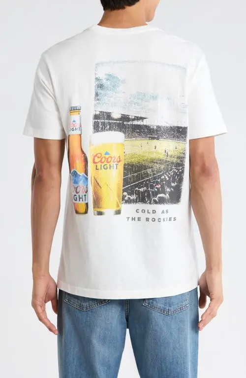 THE FORECAST AGENCY Field Beer Graphic T-shirt