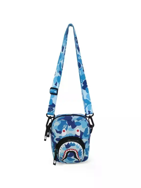 A BATHING APE Camo Shark Messenger Bag - Blue