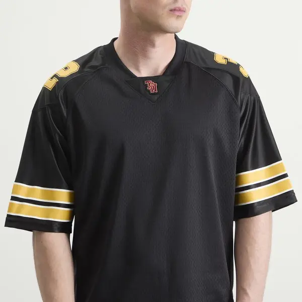 THISISNEVERTHAT Football Jersey - Black