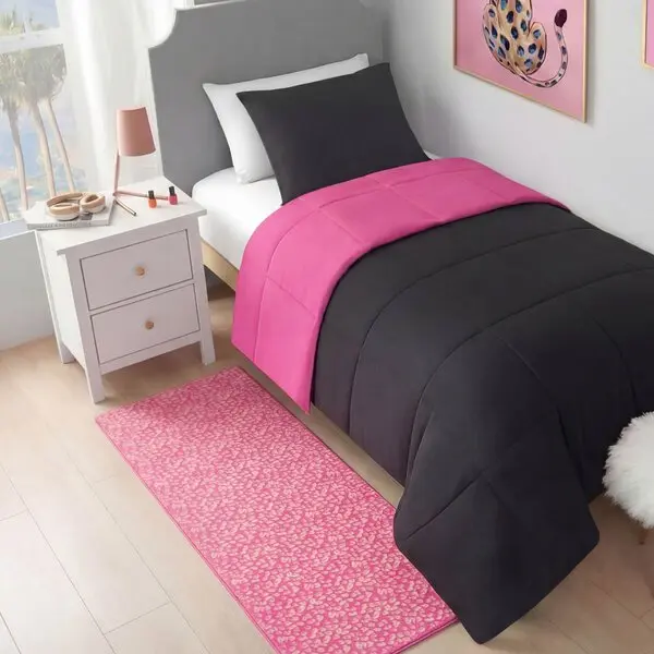 Juicy Couture Metallic Leopard Plush Rug - Hot Pink