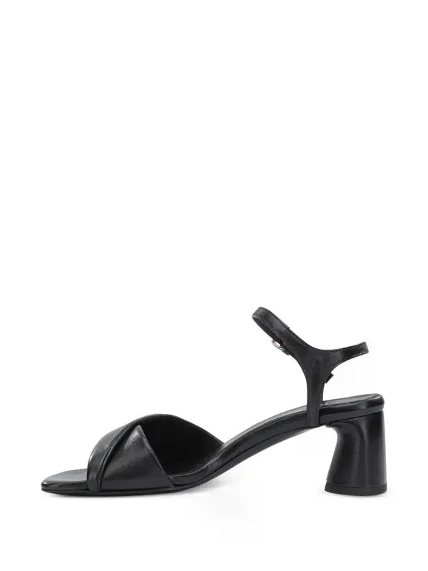 HALMANERA Dally Padded Crossover-strap Sandals