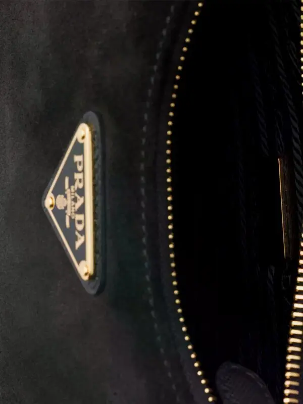 Prada Re-edition 2005 Suede Mini Bag - Black