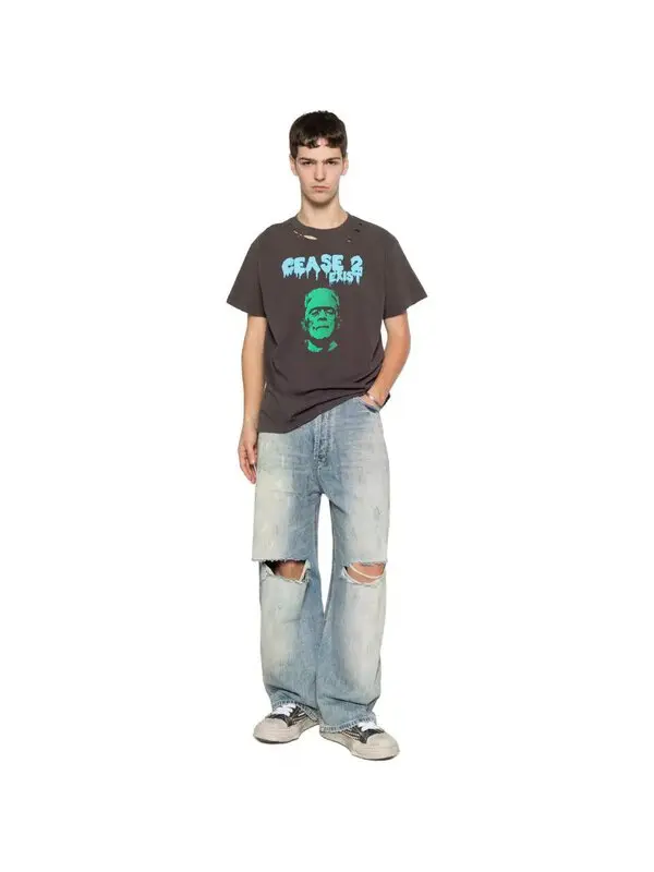 DAGGER Graphic-print Distressed T-shirt