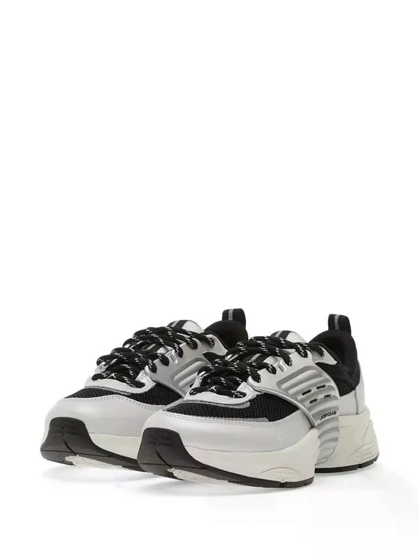 JORDAN Panelled Trunner Sneakers - Silver