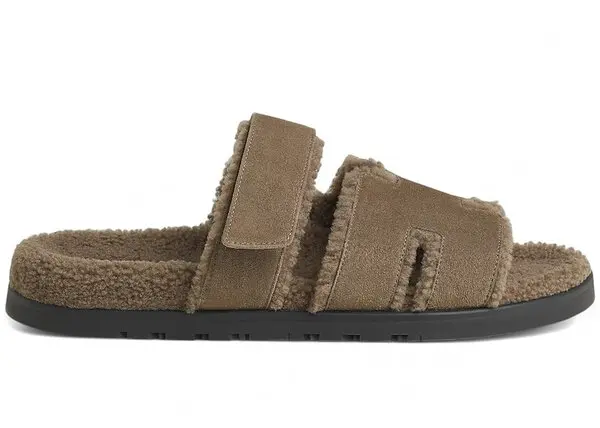 Hermès Chypre Sandal In Shearling And Goatskin - Étoupe