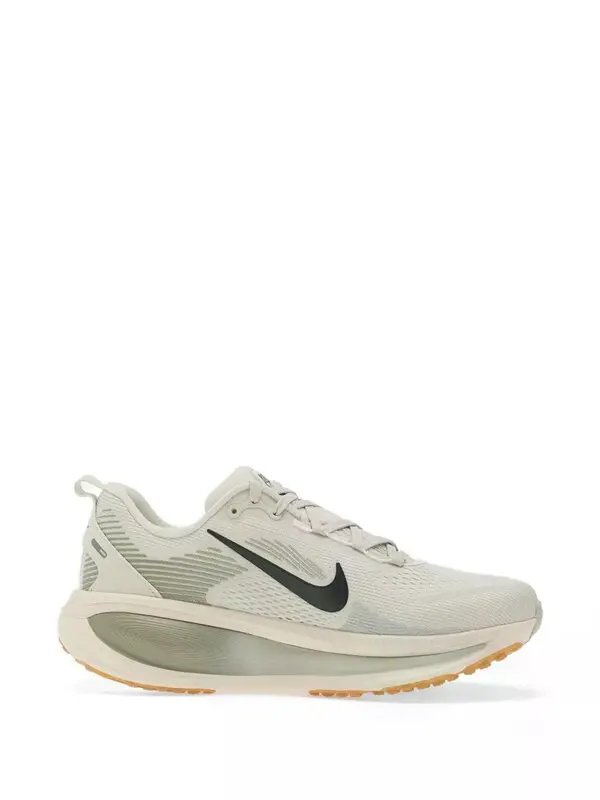 Nike Vomero 18 Sneakers - Grey