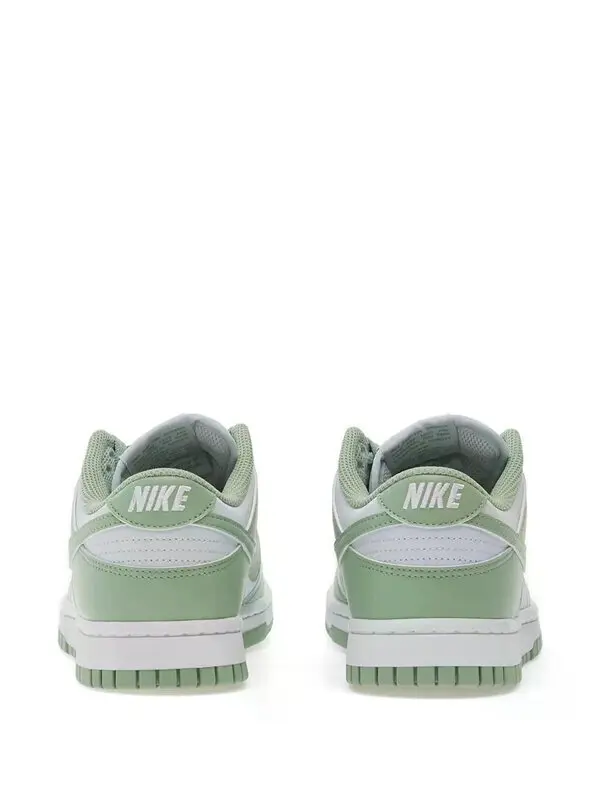 Nike Dunk Low Sneakers - Green