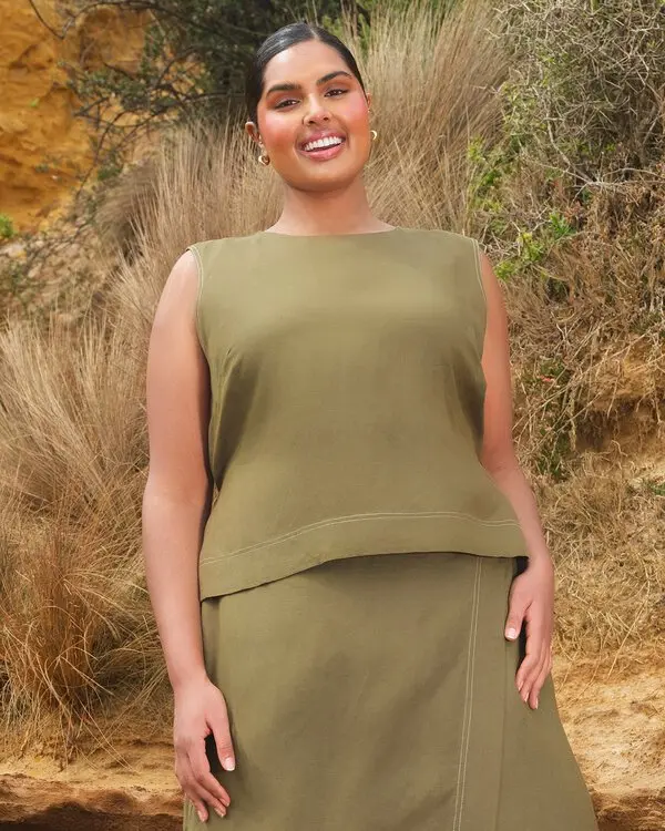 ESTELLE Sonnet Top
