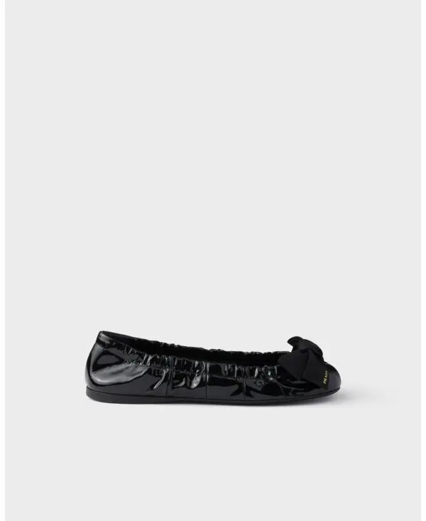 Prada Patent Leather Ballerinas With Bow Detailing - Black