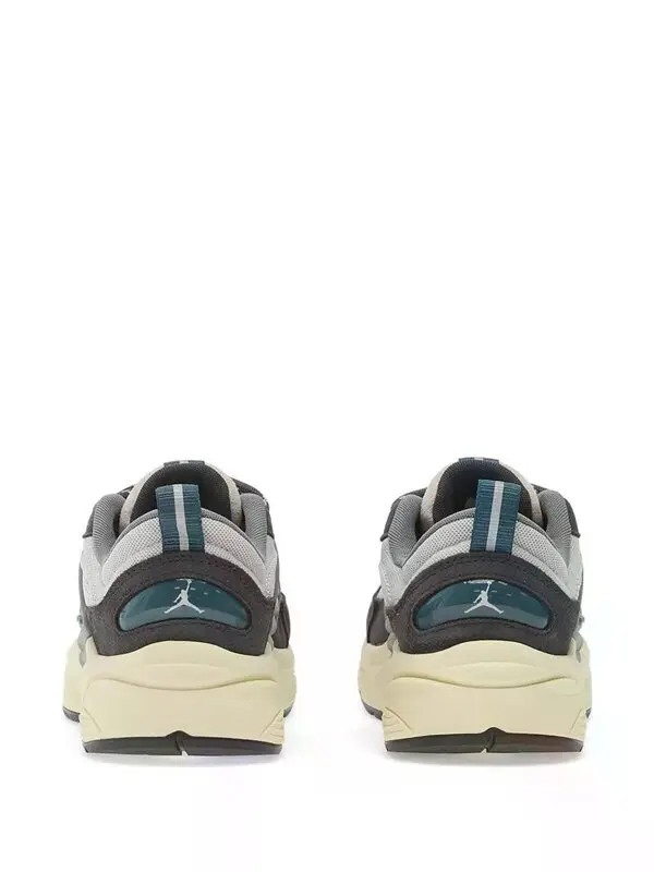 JORDAN Trunner Panelled Sneakers - Grey