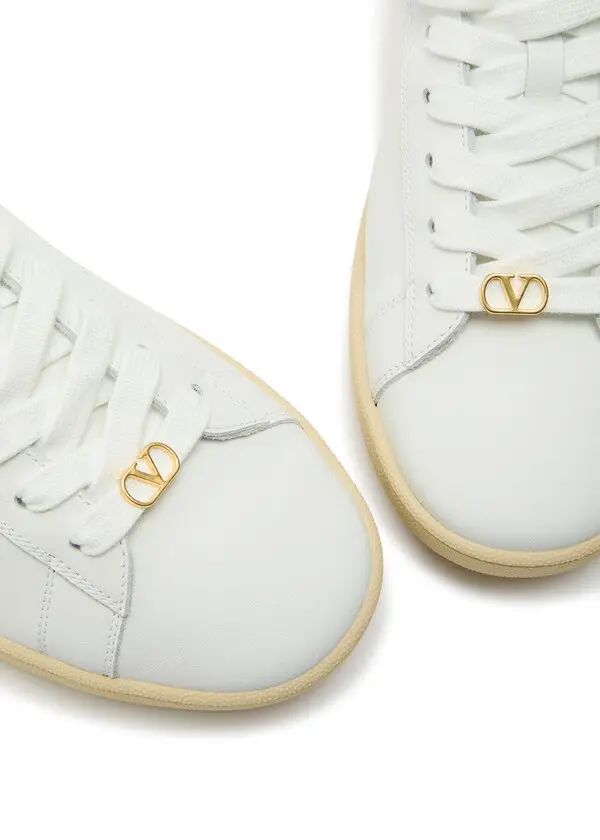 Valentino Garavani Royco Leather Sneakers - White