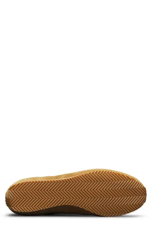 Wolf & Shepherd Pacer Lite Low Top Sneaker - Willow/ White