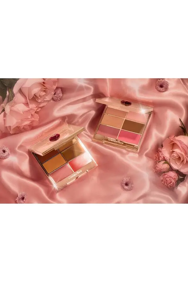 Charlotte Tilbury Love At First Swipe Face Palette - Medium Deep