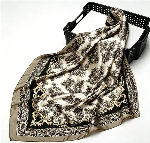 SILKSILKY Pure Silk Vintage-inspired Pattern Square Scarf - Multi