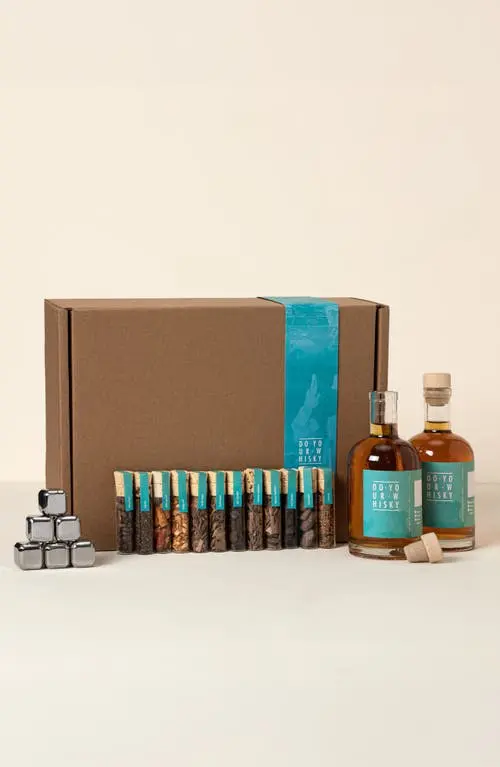 UNCOMMON GOODS Whiskey Making Kit - Multi
