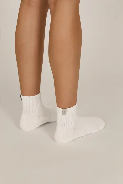 FRAISE Quarter Crew Grip Socks