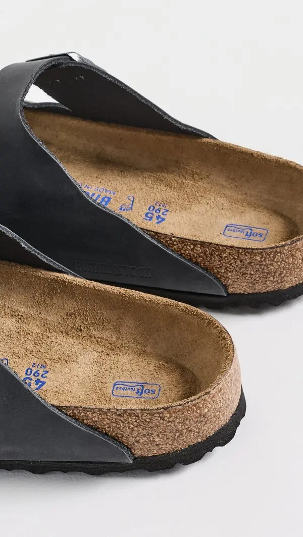 BIRKENSTOCK Arizona Oiled Leather Sandals - Black