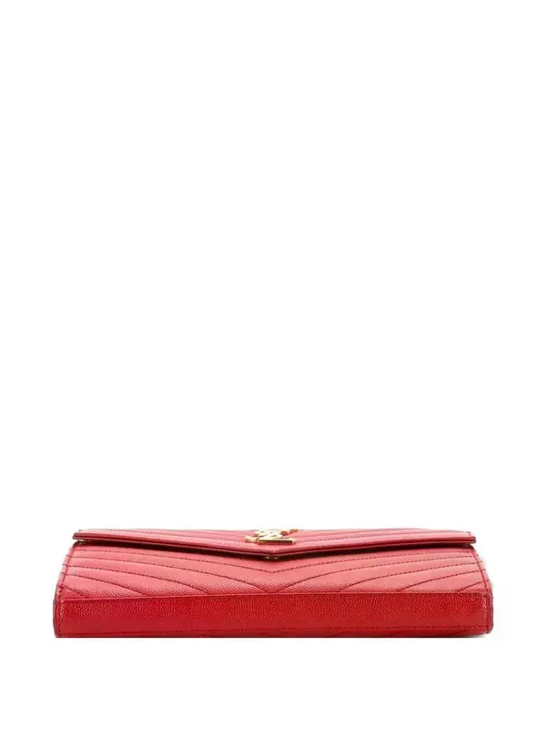 Saint Laurent Classic Monogram Wallet On Chain - Red