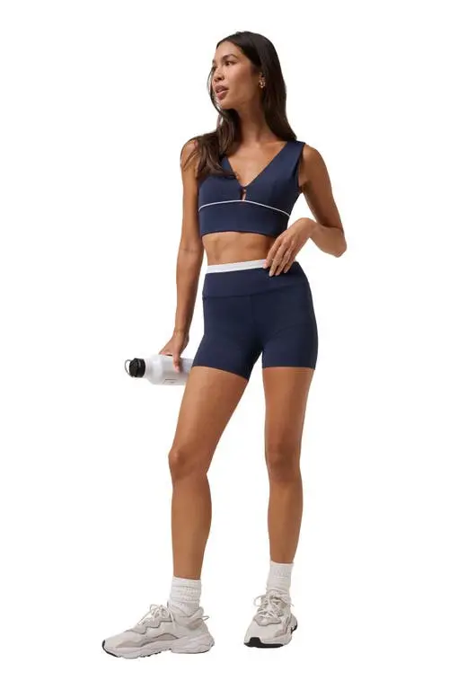 Travis Mathew Moveknit V-neck Sports Bra