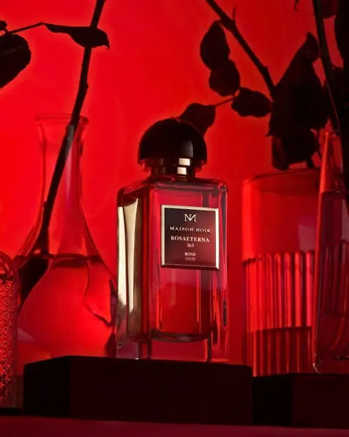 MAISON NOIR Rosaeterna 163