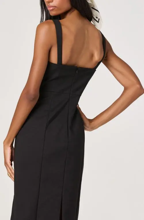 Astr The Label Raziela Scalloped Trim Pencil Dress